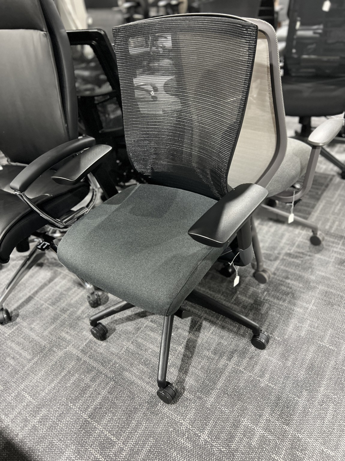 Office Chair with Mesh Backrest | Konfurb Propel by Performance Furnishings